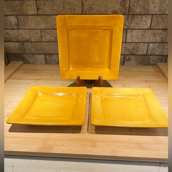 Pier 1 | Dining | Set Of Three Pier Hand Painted Earthenware Square ...